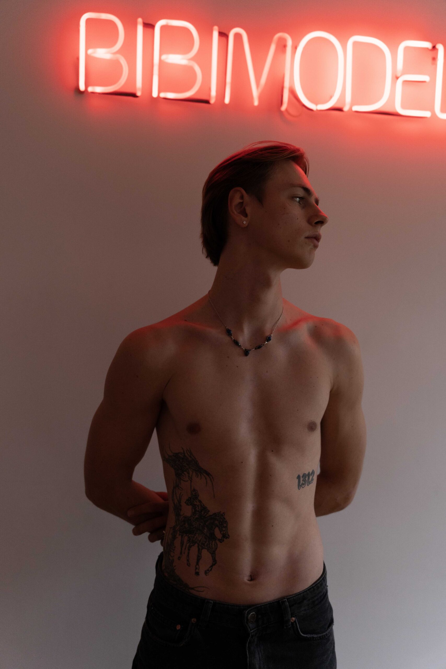 Norbert Bernatek - BIBIMODELS* - Modeling Agency Kraków